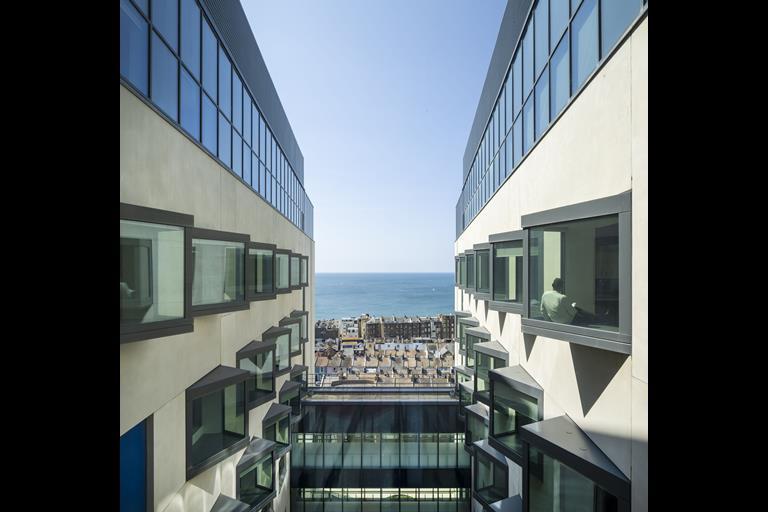 Laing O’Rourke completes Brighton hospital building | News | Building